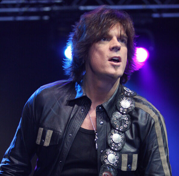 John Leven touché par le Covid - europetheband.fr